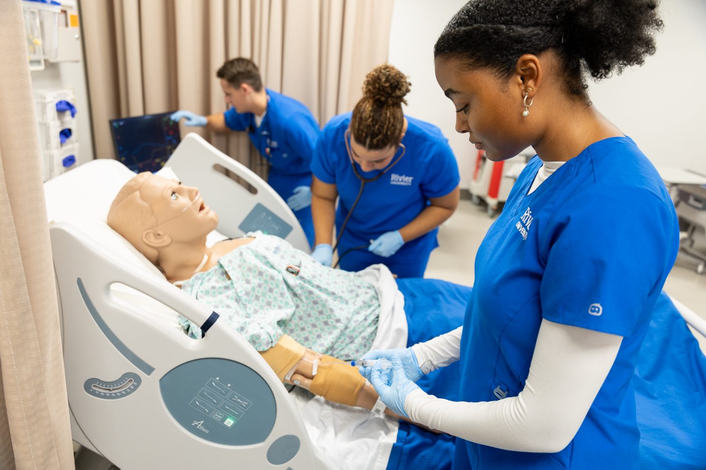 MSN Advanced Practice RN Completion Program | Rivier University